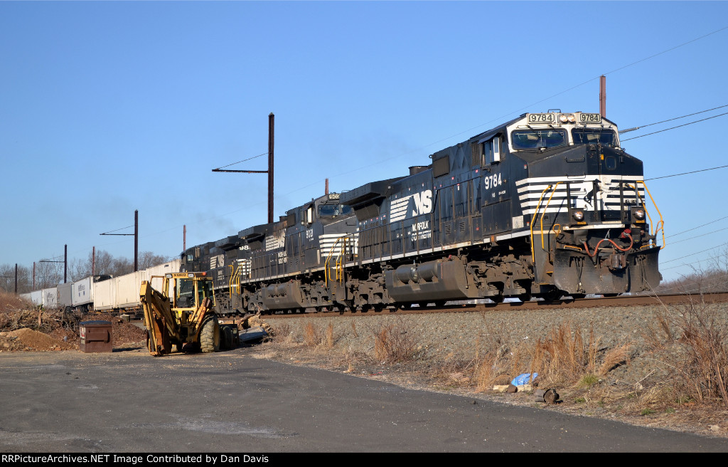 NS C40-9W 9784 leads 24K